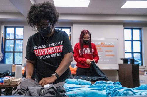 Howard University Names College of Fine Arts After Iconic Alumnus ...